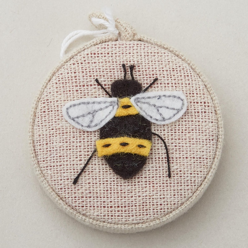 Bee Tape Measure - Quilting Fabrics, Sewing Tools, Embroidery Supplies ...